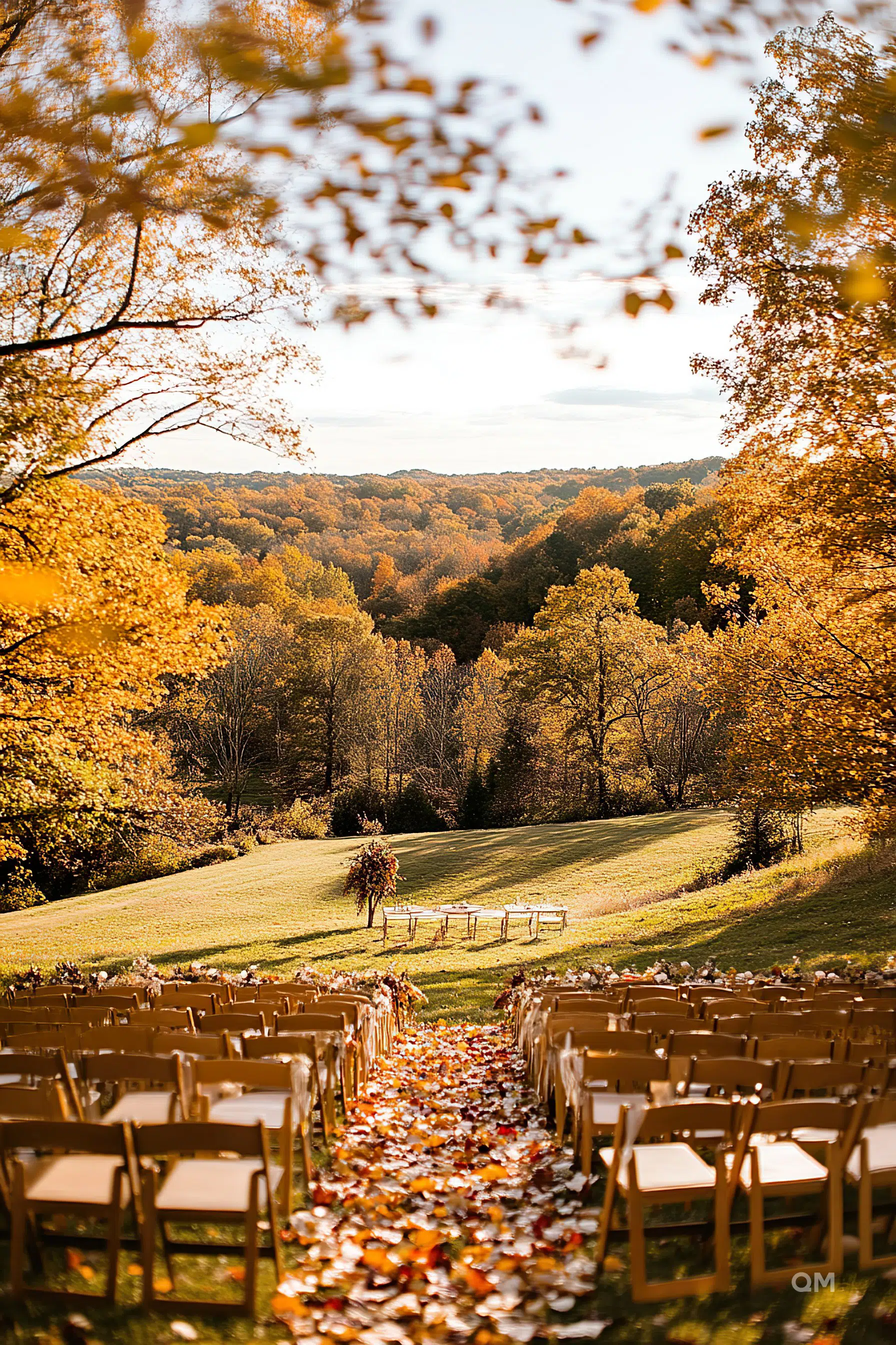 Fall Wedding Decorations: Rustic Elegance - Quiet Minimal